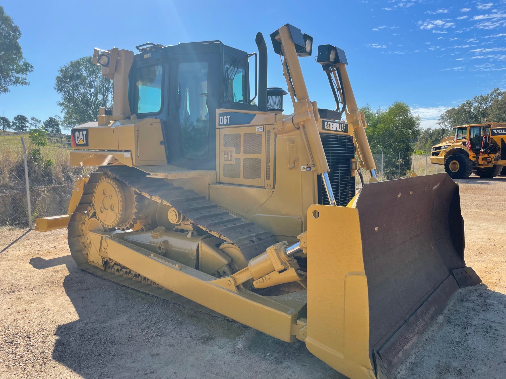 2016 Caterpillar D6T – Tara Group